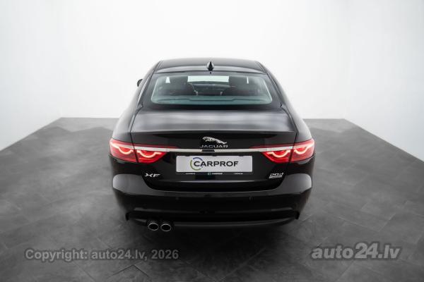 Melns Jaguar XF 2017 Tallina, ar dzinēja tilpumu 2.00 L un nobraukumu 224 tūkst. km par 9999 €, foto 7 vietnē AUTOMOTO.COM.LV