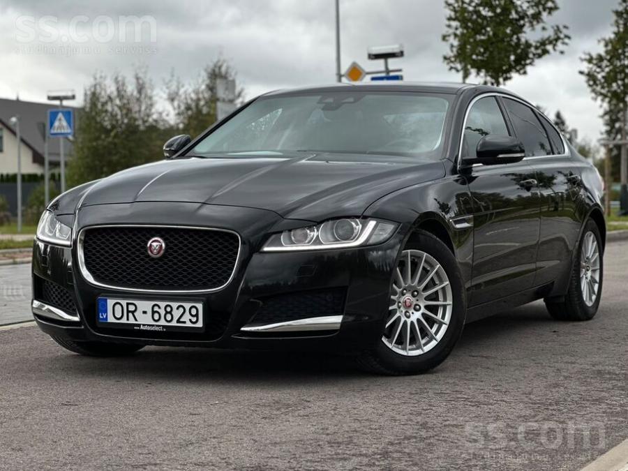 Black Jaguar XF 2017 in Jelgava, with an engine capacity of 2.00 L and mileage of 0 thousand km for 10350 €, photo 1 on AUTOMOTO.COM.LV