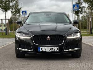 Black Jaguar XF 2017 in Jelgava, with an engine capacity of 2.00 L and mileage of 0 thousand km for 10350 €, photo 4 on AUTOMOTO.COM.LV