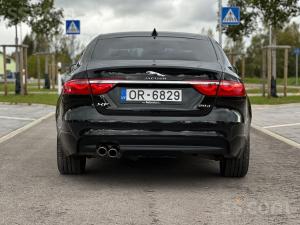 Black Jaguar XF 2017 in Jelgava, with an engine capacity of 2.00 L and mileage of 0 thousand km for 10350 €, photo 7 on AUTOMOTO.COM.LV