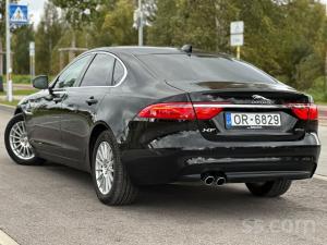 Black Jaguar XF 2017 in Jelgava, with an engine capacity of 2.00 L and mileage of 0 thousand km for 10350 €, photo 8 on AUTOMOTO.COM.LV