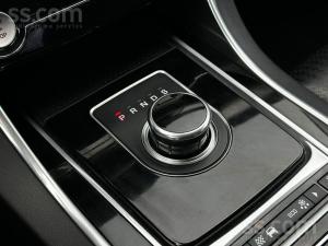 Black Jaguar XF 2017 in Jelgava, with an engine capacity of 2.00 L and mileage of 0 thousand km for 10350 €, photo 28 on AUTOMOTO.COM.LV