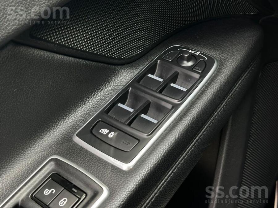 Melns Jaguar XF 2017 Jelgava, ar dzinēja tilpumu 2.00 L un nobraukumu 0 tūkst. km par 10350 €, foto 18 vietnē AUTOMOTO.COM.LV