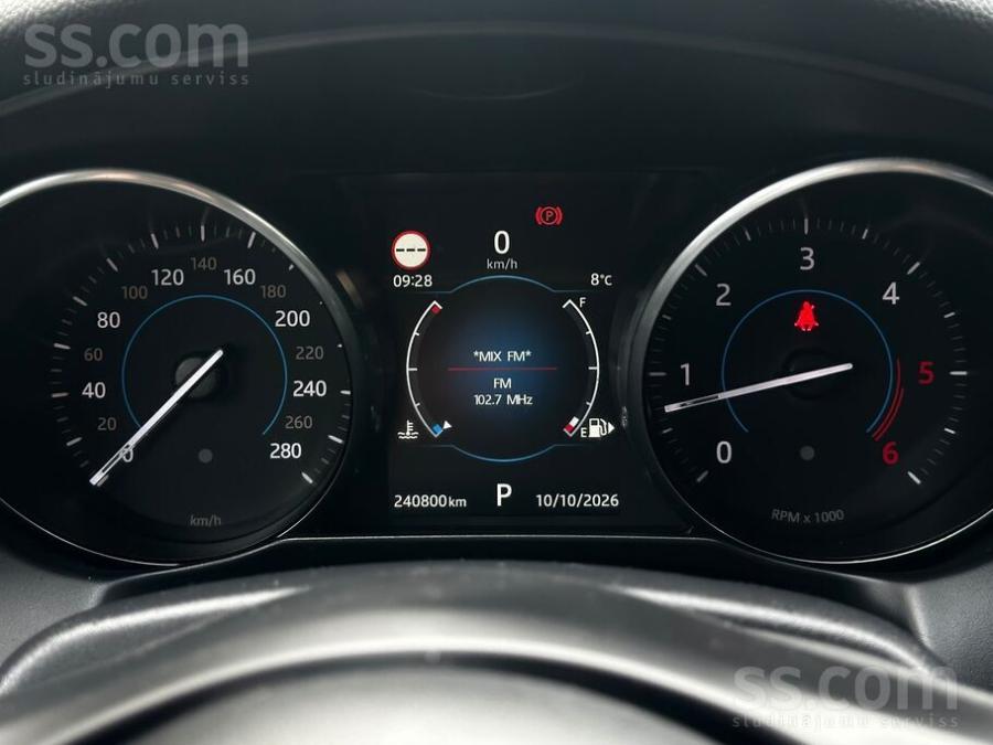 Melns Jaguar XF 2017 Jelgava, ar dzinēja tilpumu 2.00 L un nobraukumu 0 tūkst. km par 10350 €, foto 20 vietnē AUTOMOTO.COM.LV