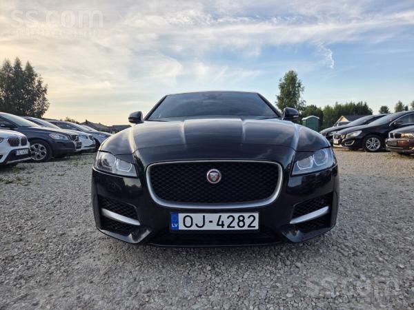 Melns Jaguar XF 2019 Jelgava, ar dzinēja tilpumu 2.00 L un nobraukumu 0 tūkst. km par 14500 €, foto 4 vietnē AUTOMOTO.COM.LV