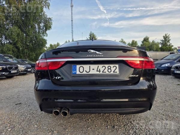 Melns Jaguar XF 2019 Jelgava, ar dzinēja tilpumu 2.00 L un nobraukumu 0 tūkst. km par 14500 €, foto 8 vietnē AUTOMOTO.COM.LV