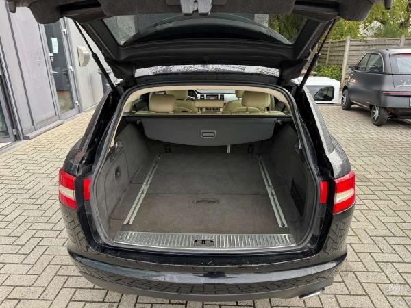 Melns Jaguar XF 2013 Kauņa, ar dzinēja tilpumu 2.18 L un nobraukumu 285 tūkst. km par 6600 €, foto 11 vietnē AUTOMOTO.COM.LV