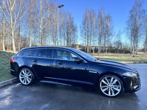 Black Jaguar XF 2013 in Rokiskis, with an engine capacity of 2.99 L and mileage of 242 thousand km for 3800 €, photo  on AUTOMOTO.COM.LV