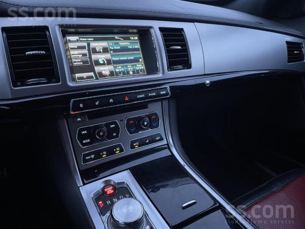 Melns Jaguar XF 2013 Rīga, ar dzinēja tilpumu 3.00 L un nobraukumu 282 tūkst. km par 7100 €, foto 7 vietnē AUTOMOTO.COM.LV