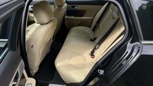 Melns Jaguar XF 2013 Kauņa, ar dzinēja tilpumu 2.18 L un nobraukumu 290 tūkst. km par 5800 €, foto 18 vietnē AUTOMOTO.COM.LV