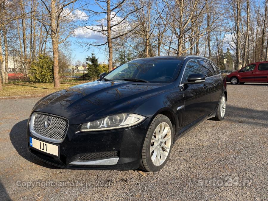 Melns Jaguar XF 2013 Tallina, ar dzinēja tilpumu 2.20 L un nobraukumu 317 tūkst. km par 6900 €, foto 3 vietnē AUTOMOTO.COM.LV