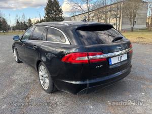Melns Jaguar XF 2013 Tallina, ar dzinēja tilpumu 2.20 L un nobraukumu 317 tūkst. km par 6900 €, foto 4 vietnē AUTOMOTO.COM.LV