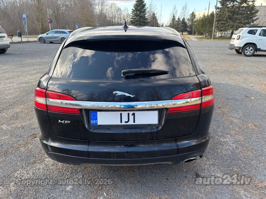 Melns Jaguar XF 2013 Tallina, ar dzinēja tilpumu 2.20 L un nobraukumu 317 tūkst. km par 6900 €, foto 7 vietnē AUTOMOTO.COM.LV