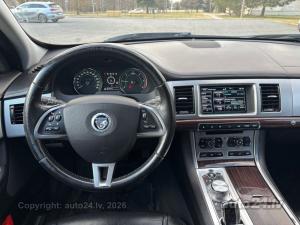 Melns Jaguar XF 2013 Tallina, ar dzinēja tilpumu 2.20 L un nobraukumu 317 tūkst. km par 6900 €, foto 11 vietnē AUTOMOTO.COM.LV