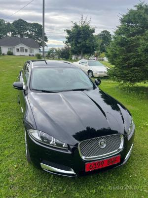 Melns Jaguar XF 2013 Tallina, ar dzinēja tilpumu 2.20 L un nobraukumu 217 tūkst. km par 7300 €, foto  vietnē AUTOMOTO.COM.LV