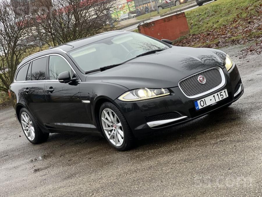 Melns Jaguar XF 2015 Jēkabpils, ar dzinēja tilpumu 2.20 L un nobraukumu 210 tūkst. km par 7350 €, foto 5 vietnē AUTOMOTO.COM.LV