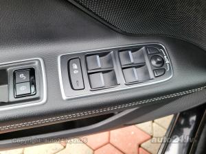 Black Jaguar XF 2018 in Tallinn, with an engine capacity of 2.00 L and mileage of 179 thousand km for 13999 €, photo 19 on AUTOMOTO.COM.LV