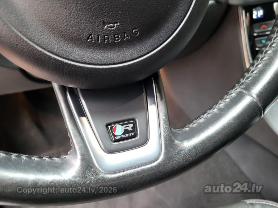 Black Jaguar XF 2018 in Tallinn, with an engine capacity of 2.00 L and mileage of 179 thousand km for 13999 €, photo 20 on AUTOMOTO.COM.LV