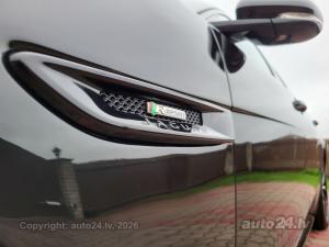 Black Jaguar XF 2018 in Tallinn, with an engine capacity of 2.00 L and mileage of 179 thousand km for 13999 €, photo 28 on AUTOMOTO.COM.LV