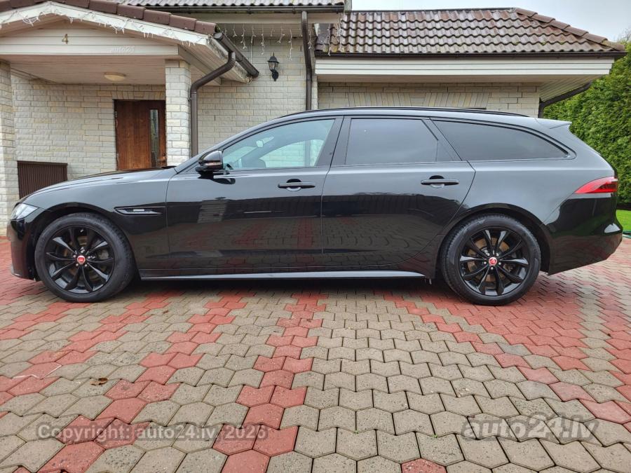 Black Jaguar XF 2018 in Tallinn, with an engine capacity of 2.00 L and mileage of 179 thousand km for 13999 €, photo 29 on AUTOMOTO.COM.LV