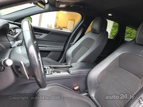 Melns Jaguar XF 2018 Tallina, ar dzinēja tilpumu 2.00 L un nobraukumu 181 tūkst. km par 13999 €, foto 11 vietnē AUTOMOTO.COM.LV