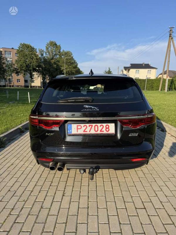Melns Jaguar XF 2020 Klaipėda, ar dzinēja tilpumu 2.00 L un nobraukumu 93 tūkst. km par 8600 €, foto 6 vietnē AUTOMOTO.COM.LV