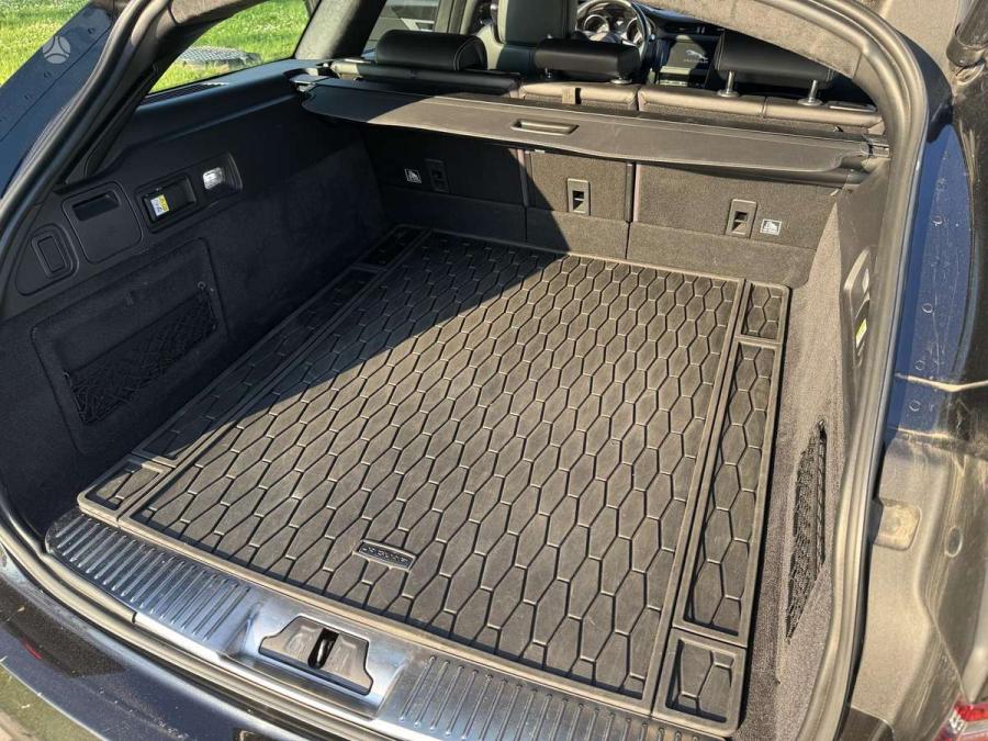 Melns Jaguar XF 2020 Klaipėda, ar dzinēja tilpumu 2.00 L un nobraukumu 93 tūkst. km par 8600 €, foto 20 vietnē AUTOMOTO.COM.LV