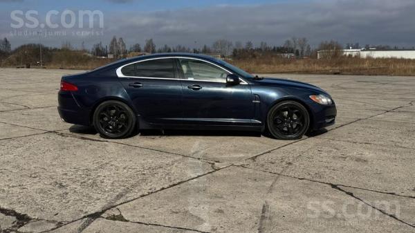 Zils Jaguar XF 2008 Rīga, ar dzinēja tilpumu 2.70 L un nobraukumu 0 tūkst. km par 3999 €, foto 2 vietnē AUTOMOTO.COM.LV