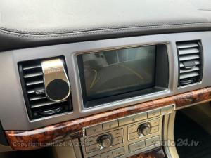 Zils Jaguar XF 2009 Tallina, ar dzinēja tilpumu 2.70 L un nobraukumu 276 tūkst. km par 4700 €, foto 10 vietnē AUTOMOTO.COM.LV
