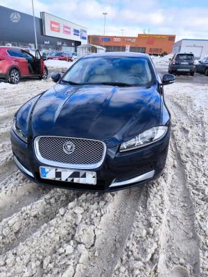 Zils Jaguar XF 2011 Šauļi, ar dzinēja tilpumu 2.18 L un nobraukumu 393 tūkst. km par 6300 €, foto  vietnē AUTOMOTO.COM.LV