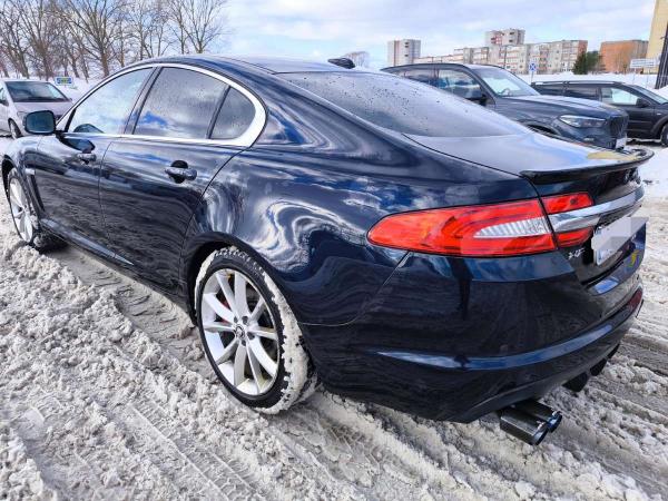 Zils Jaguar XF 2011 Šauļi, ar dzinēja tilpumu 2.18 L un nobraukumu 393 tūkst. km par 6300 €, foto 5 vietnē AUTOMOTO.COM.LV