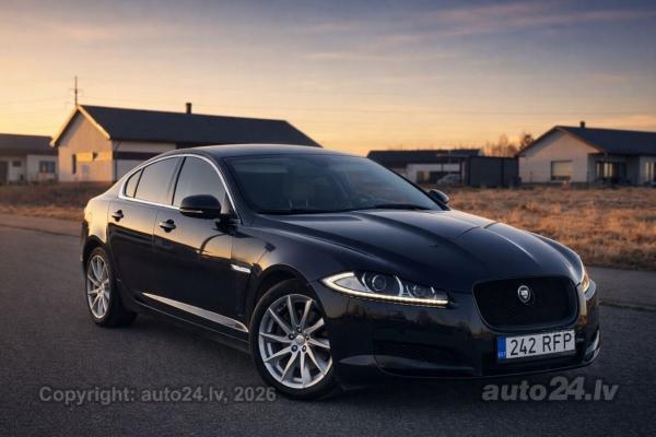 Blue Jaguar XF 2012 in Tartu, with an engine capacity of 2.20 L and mileage of 247 thousand km for 6999 €, photo 1 on AUTOMOTO.COM.LV