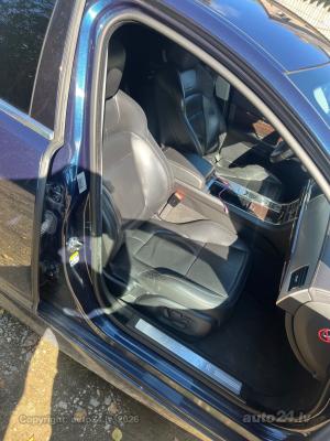 Zils Jaguar XF 2012 Tallina, ar dzinēja tilpumu 2.20 L un nobraukumu 300 tūkst. km par 8000 €, foto 6 vietnē AUTOMOTO.COM.LV