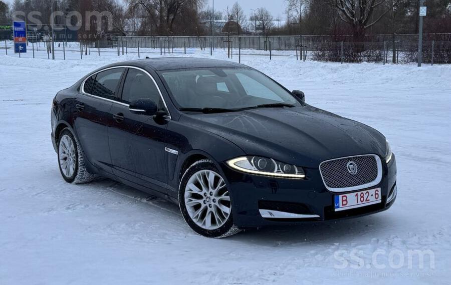 Zils Jaguar XF 2013 Jelgava, ar dzinēja tilpumu 2.20 L un nobraukumu 0 tūkst. km par 7400 €, foto 2 vietnē AUTOMOTO.COM.LV