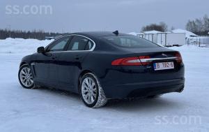 Zils Jaguar XF 2013 Jelgava, ar dzinēja tilpumu 2.20 L un nobraukumu 0 tūkst. km par 7400 €, foto 3 vietnē AUTOMOTO.COM.LV