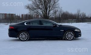 Zils Jaguar XF 2013 Jelgava, ar dzinēja tilpumu 2.20 L un nobraukumu 0 tūkst. km par 7400 €, foto 11 vietnē AUTOMOTO.COM.LV