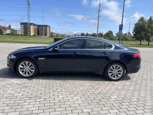 Blue Jaguar XF 2013 in Siauliai, with an engine capacity of 2.18 L and mileage of 260 thousand km for 5900 €, photo 5 on AUTOMOTO.COM.LV