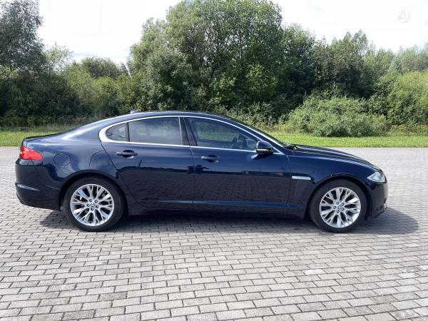 Zils Jaguar XF 2013 Šauļi, ar dzinēja tilpumu 2.18 L un nobraukumu 260 tūkst. km par 5900 €, foto 8 vietnē AUTOMOTO.COM.LV