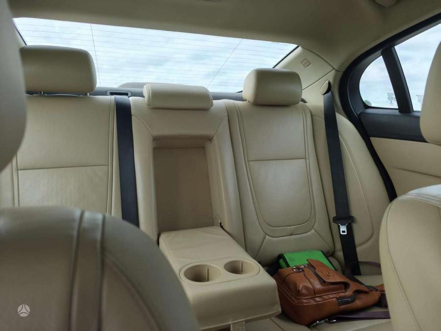 Zils Jaguar XF 2013 Panevēža, ar dzinēja tilpumu 2.18 L un nobraukumu 340 tūkst. km par 6500 €, foto 9 vietnē AUTOMOTO.COM.LV