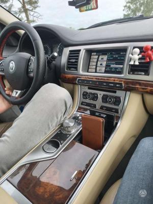 Zils Jaguar XF 2013 Panevēža, ar dzinēja tilpumu 2.18 L un nobraukumu 340 tūkst. km par 6500 €, foto 10 vietnē AUTOMOTO.COM.LV