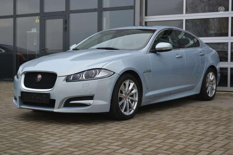 Zils Jaguar XF 2015 Viļņa, ar dzinēja tilpumu 2.18 L un nobraukumu 212 tūkst. km par 8500 €, foto 2 vietnē AUTOMOTO.COM.LV