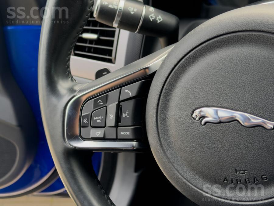 Zils Jaguar XF 2016 Daugavpils, ar dzinēja tilpumu 2.00 L un nobraukumu 143 tūkst. km par 14650 €, foto 10 vietnē AUTOMOTO.COM.LV
