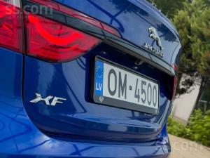 Zils Jaguar XF 2016 Daugavpils, ar dzinēja tilpumu 2.00 L un nobraukumu 143 tūkst. km par 14650 €, foto 15 vietnē AUTOMOTO.COM.LV