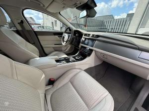 Zils Jaguar XF 2016 Šauļi, ar dzinēja tilpumu 2.00 L un nobraukumu 266 tūkst. km par 9500 €, foto 15 vietnē AUTOMOTO.COM.LV