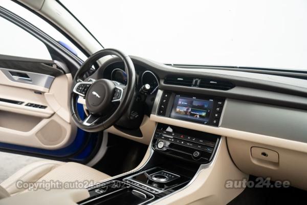 Zils Jaguar XF 2017 Tallina, ar dzinēja tilpumu 2.00 L un nobraukumu 192 tūkst. km par 13999 €, foto 11 vietnē AUTOMOTO.COM.LV