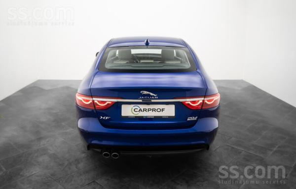 Blue Jaguar XF 2017 in Tallinn, with an engine capacity of 2.00 L and mileage of 192 thousand km for 10499 €, photo 5 on AUTOMOTO.COM.LV