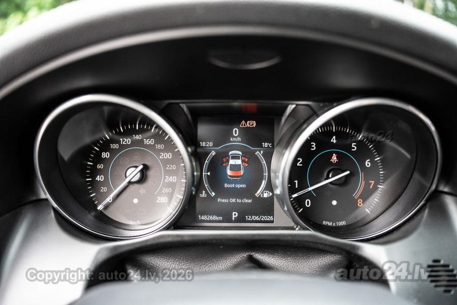 Blue Jaguar XF 2018 in Tallinn, with an engine capacity of 3.00 L and mileage of 149 thousand km for 19900 €, photo 14 on AUTOMOTO.COM.LV