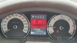 Green Jaguar XF 2008 in Valmiera, with an engine capacity of 2.70 L and mileage of 333 thousand km for 5200 €, photo 8 on AUTOMOTO.COM.LV