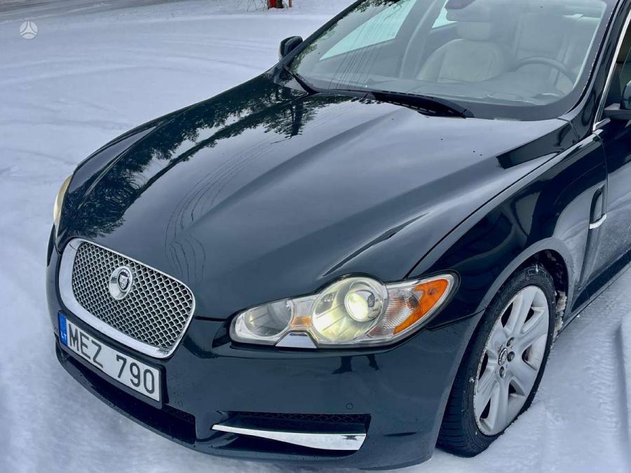 Zaļš Jaguar XF 2009 Panevēža, ar dzinēja tilpumu 2.72 L un nobraukumu 250 tūkst. km par 2500 €, foto 1 vietnē AUTOMOTO.COM.LV