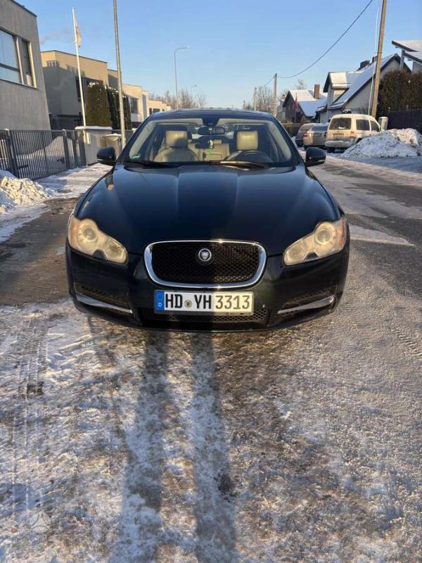 Zaļš Jaguar XF 2009 Šauļi, ar dzinēja tilpumu 2.99 L un nobraukumu 380 tūkst. km par 3450 €, foto 7 vietnē AUTOMOTO.COM.LV